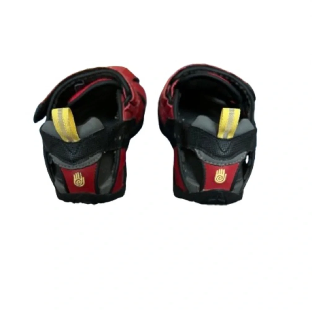 Teva | Shoes | Teva Closed Toe Outdoor Red Hike Barefoot Sports Sandals ...